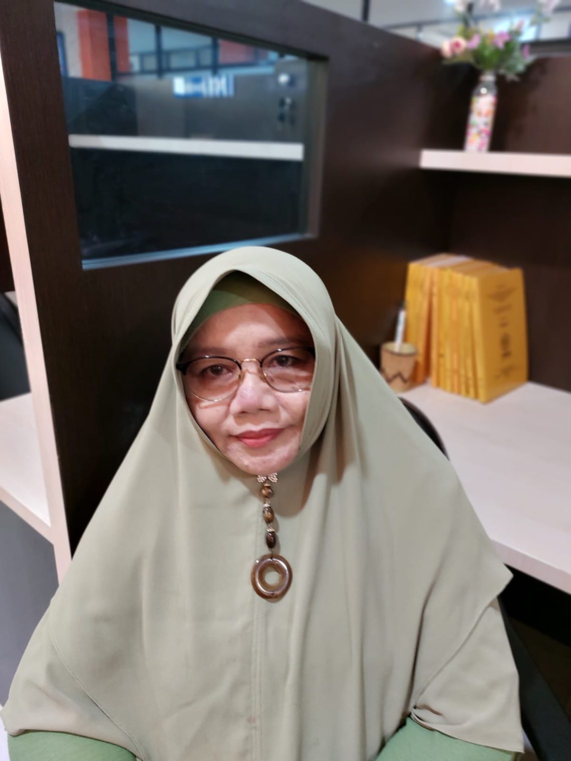 Noorly Evalina, ST. MT – Teknik Elektro UMSU